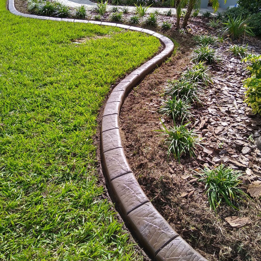 GALLERY | M&M Curbing And Landscaping | Landscaper in Port Orange, FL